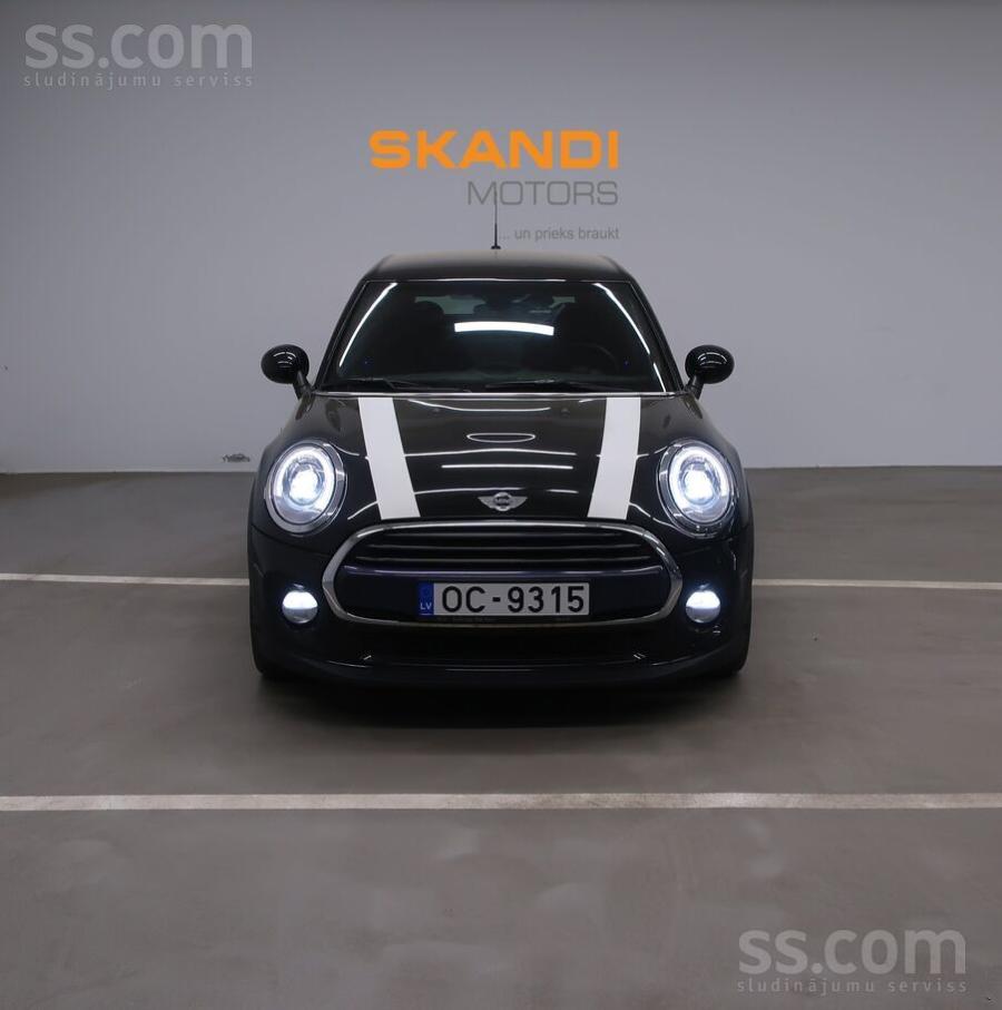 Black MINI Cooper 2018 in Riga, with an engine capacity of 1.50 L and mileage of 104 thousand km for 2000 €, photo 2 on AUTOMOTO.COM.LV