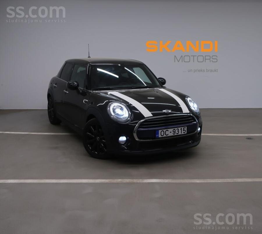 Black MINI Cooper 2018 in Riga, with an engine capacity of 1.50 L and mileage of 104 thousand km for 2000 €, photo 3 on AUTOMOTO.COM.LV