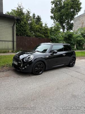 Melns MINI Cooper 2018 Tallina, ar dzinēja tilpumu 1.50 L un nobraukumu 86 tūkst. km par 14000 €, foto  vietnē AUTOMOTO.COM.LV