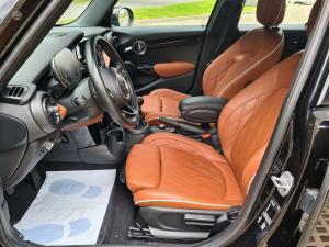 Black MINI Cooper 2020 in Kaunas, with an engine capacity of 1.50 L and mileage of 219 thousand km for 8800 €, photo 23 on AUTOMOTO.COM.LV