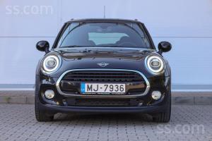 Melns MINI Cooper 2020 Rīga, ar dzinēja tilpumu 1.50 L un nobraukumu 105 tūkst. km par 11995 €, foto 4 vietnē AUTOMOTO.COM.LV