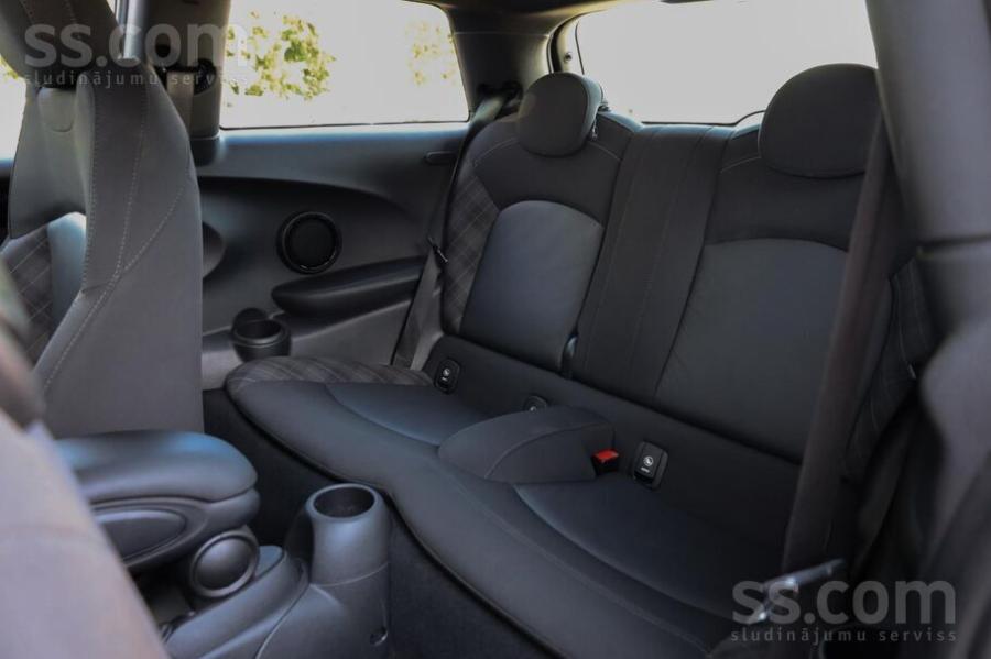 Melns MINI Cooper 2020 Rīga, ar dzinēja tilpumu 1.50 L un nobraukumu 105 tūkst. km par 11995 €, foto 15 vietnē AUTOMOTO.COM.LV