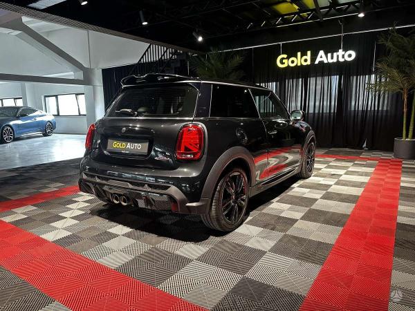Melns MINI Cooper 2023 Viļņa, ar dzinēja tilpumu 2.00 L un nobraukumu 36 tūkst. km par 39500 €, foto 5 vietnē AUTOMOTO.COM.LV