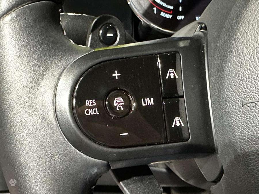 Black MINI Cooper 2023 in Vilnius, with an engine capacity of 2.00 L and mileage of 36 thousand km for 39500 €, photo 23 on AUTOMOTO.COM.LV