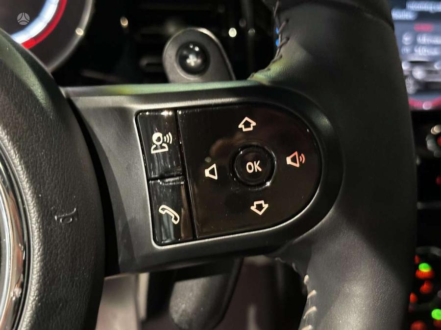 Black MINI Cooper 2023 in Vilnius, with an engine capacity of 2.00 L and mileage of 36 thousand km for 39500 €, photo 24 on AUTOMOTO.COM.LV