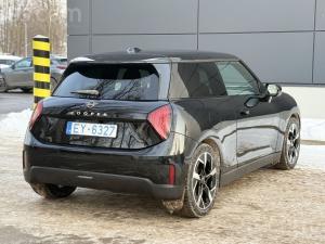 Melns MINI Cooper 2025 Rīga, ar dzinēja tilpumu 0.00 L un nobraukumu 7 tūkst. km par 25900 €, foto 5 vietnē AUTOMOTO.COM.LV