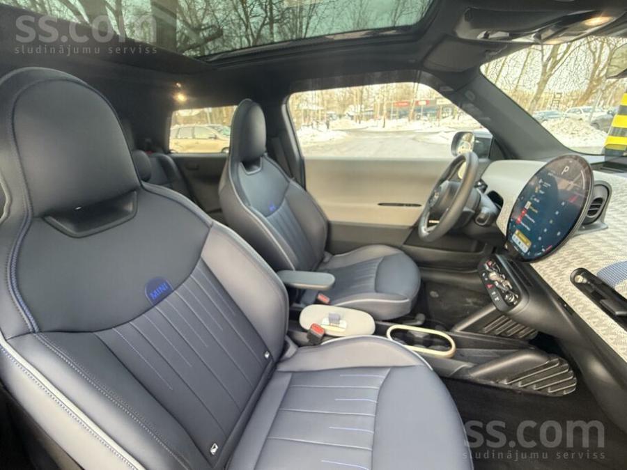 Melns MINI Cooper 2025 Rīga, ar dzinēja tilpumu 0.00 L un nobraukumu 7 tūkst. km par 25900 €, foto 10 vietnē AUTOMOTO.COM.LV