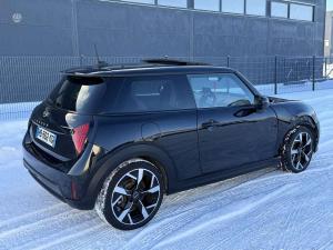 Melns MINI Cooper 2025 Kauņa, ar dzinēja tilpumu 1.50 L un nobraukumu 10 tūkst. km par 16700 €, foto 7 vietnē AUTOMOTO.COM.LV