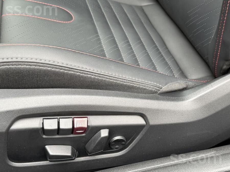 Melns MINI Cooper 2025 Rīga, ar dzinēja tilpumu 2.00 L un nobraukumu 11 tūkst. km par 31900 €, foto 12 vietnē AUTOMOTO.COM.LV