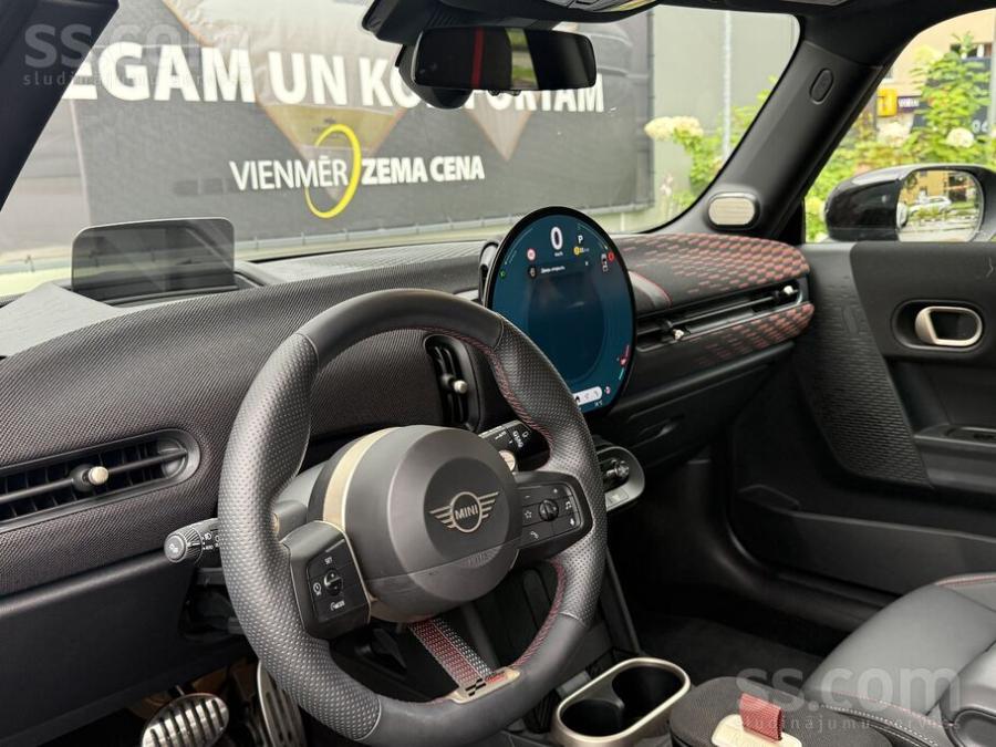 Melns MINI Cooper 2025 Rīga, ar dzinēja tilpumu 2.00 L un nobraukumu 11 tūkst. km par 31900 €, foto 15 vietnē AUTOMOTO.COM.LV