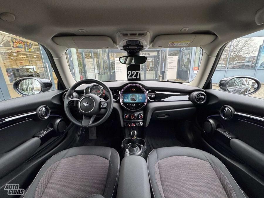 Melns MINI Cooper 2022 Kauņa, ar dzinēja tilpumu 1.50 L un nobraukumu 65 tūkst. km par 22619 €, foto 2 vietnē AUTOMOTO.COM.LV