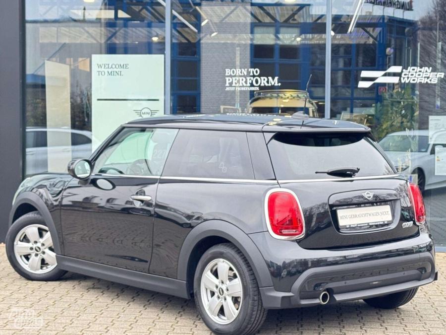Melns MINI Cooper 2022 Kauņa, ar dzinēja tilpumu 1.50 L un nobraukumu 65 tūkst. km par 22619 €, foto 6 vietnē AUTOMOTO.COM.LV