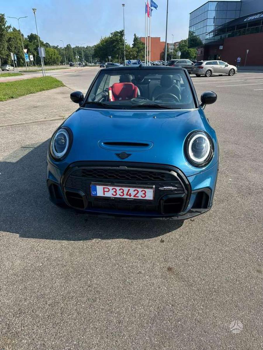 Blue MINI Cooper 2021 in Klaipeda, with an engine capacity of 2.00 L and mileage of 48 thousand km for 21900 €, photo 4 on AUTOMOTO.COM.LV
