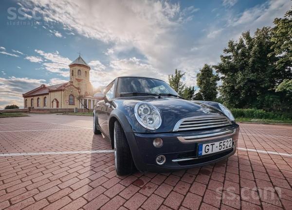 Blue MINI Cooper 2006 in Preili, with an engine capacity of 1.60 L and mileage of 160 thousand km for 3000 €, photo 1 on AUTOMOTO.COM.LV