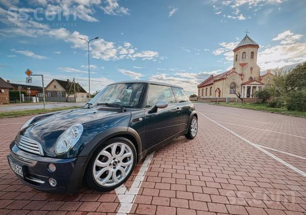 Blue MINI Cooper 2006 in Preili, with an engine capacity of 1.60 L and mileage of 160 thousand km for 3000 €, photo 4 on AUTOMOTO.COM.LV