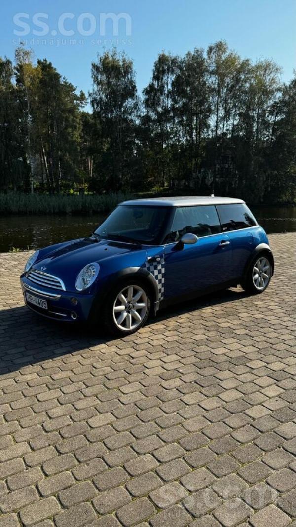 Zils MINI Cooper 2007 Rīga, ar dzinēja tilpumu 1.60 L un nobraukumu 200 tūkst. km par 2350 €, foto 1 vietnē AUTOMOTO.COM.LV