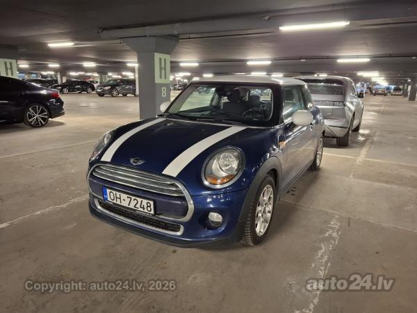 Blue MINI Cooper 2017 in Riga, with an engine capacity of 1.50 L and mileage of 118 thousand km for 8500 €, photo 1 on AUTOMOTO.COM.LV