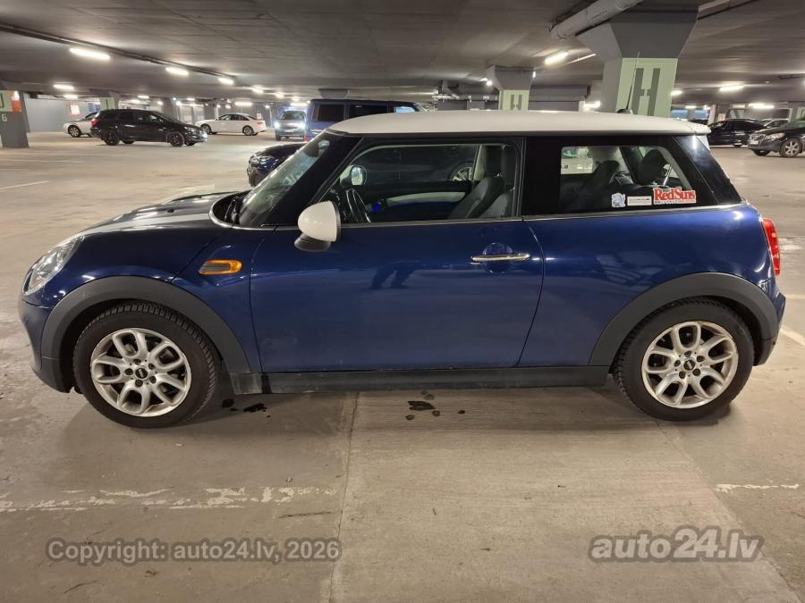 Blue MINI Cooper 2017 in Riga, with an engine capacity of 1.50 L and mileage of 118 thousand km for 8500 €, photo 3 on AUTOMOTO.COM.LV
