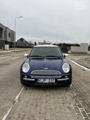 Blue MINI Cooper 2002 in Vilnius, with an engine capacity of 1.60 L and mileage of 137 thousand km for 1150 €, photo 3 on AUTOMOTO.COM.LV