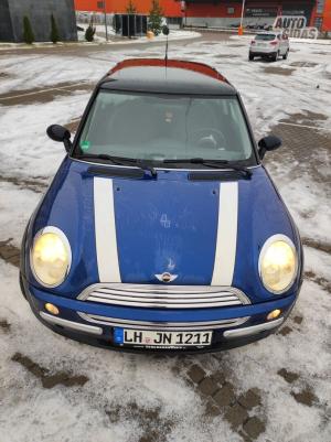 Blue MINI Cooper 2003 in Vilnius, with an engine capacity of 1.60 L and mileage of 209 thousand km for 1499 €, photo 3 on AUTOMOTO.COM.LV