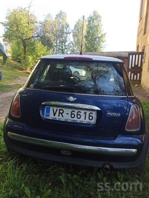Blue MINI Cooper 2003 in Valka, with an engine capacity of 1.60 L and mileage of 278 thousand km for 550 €, photo 3 on AUTOMOTO.COM.LV