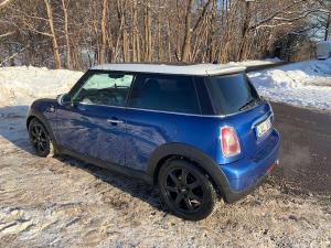 Blue MINI Cooper 2007 in Vilnius, with an engine capacity of 1.60 L and mileage of 230 thousand km for 3700 €, photo 4 on AUTOMOTO.COM.LV