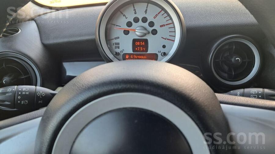 Zils MINI Cooper 2007 Ogre, ar dzinēja tilpumu 1.60 L un nobraukumu 289 tūkst. km par 3490 €, foto 17 vietnē AUTOMOTO.COM.LV