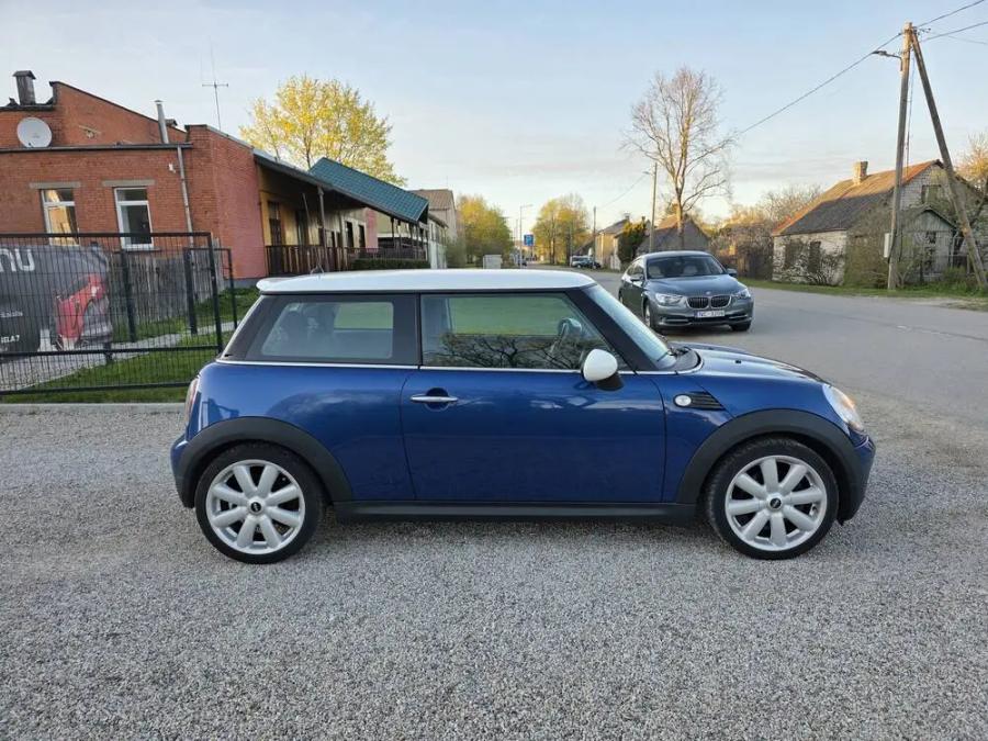 Blue MINI Cooper 2007 in Ventspils, with an engine capacity of 1.60 L and mileage of 137 thousand km for 3100 €, photo 11 on AUTOMOTO.COM.LV