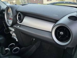 Blue MINI Cooper 2007 in Ventspils, with an engine capacity of 1.60 L and mileage of 137 thousand km for 3100 €, photo 19 on AUTOMOTO.COM.LV