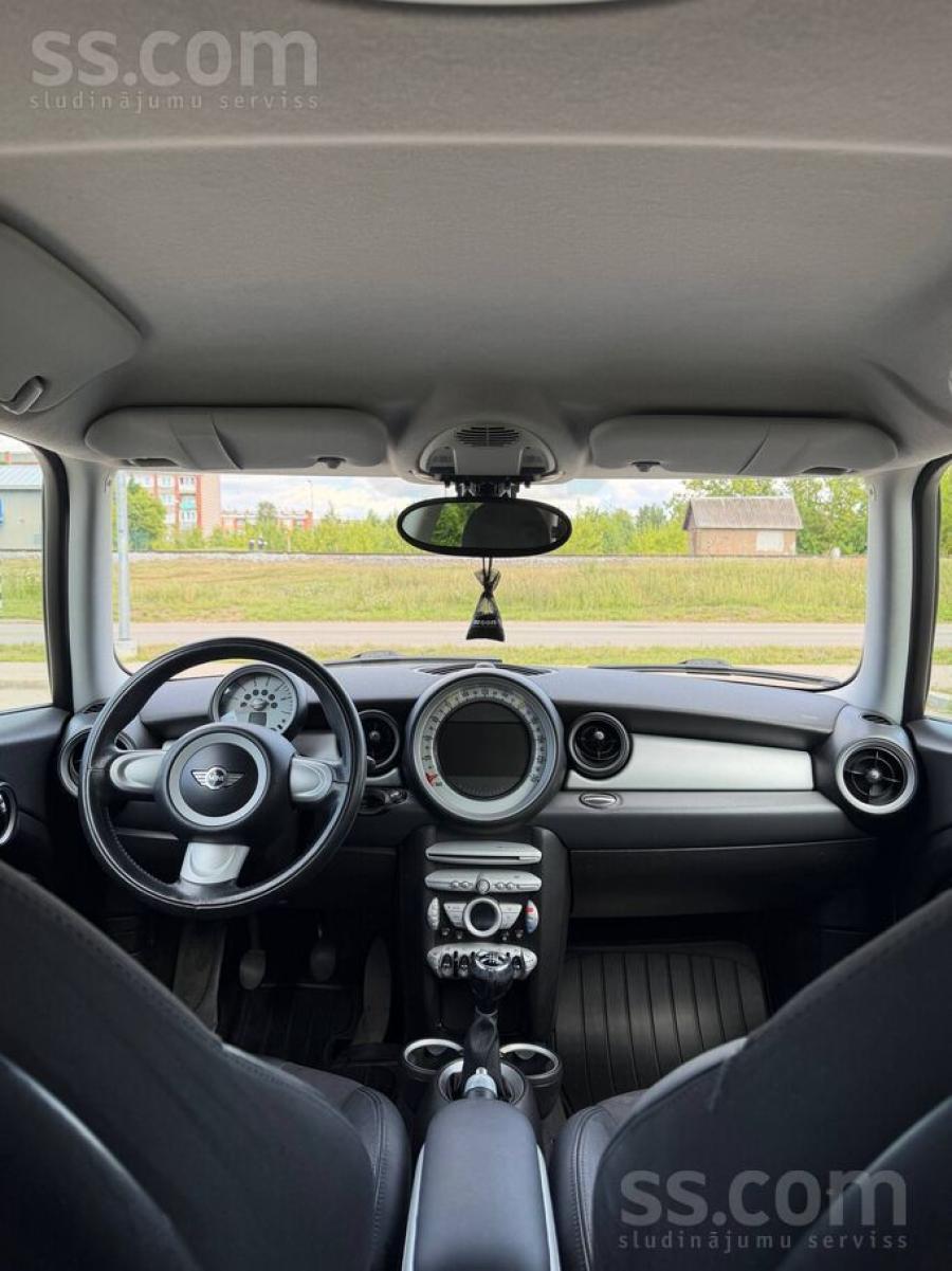 Blue MINI Cooper 2007 in Daugavpils, with an engine capacity of 1.60 L and mileage of 220 thousand km for 3150 €, photo 1 on AUTOMOTO.COM.LV