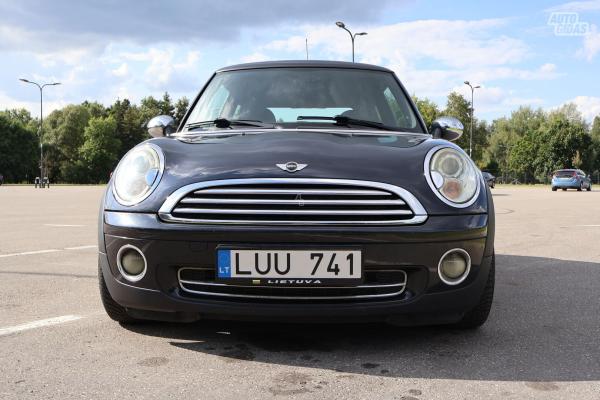 Blue MINI Cooper 2007 in Panevezys, with an engine capacity of 1.60 L and mileage of 184 thousand km for 2450 €, photo 5 on AUTOMOTO.COM.LV
