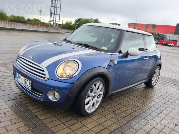 Zils MINI Cooper 2007 Rīga, ar dzinēja tilpumu 1.60 L un nobraukumu 284 tūkst. km par 3000 €, foto 3 vietnē AUTOMOTO.COM.LV