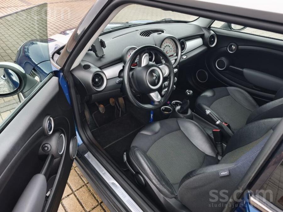 Zils MINI Cooper 2007 Rīga, ar dzinēja tilpumu 1.60 L un nobraukumu 284 tūkst. km par 3000 €, foto 7 vietnē AUTOMOTO.COM.LV