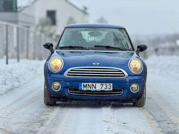 Blue MINI Cooper 2008 in Vilnius, with an engine capacity of 1.40 L and mileage of 134 thousand km for 2900 €, photo 3 on AUTOMOTO.COM.LV