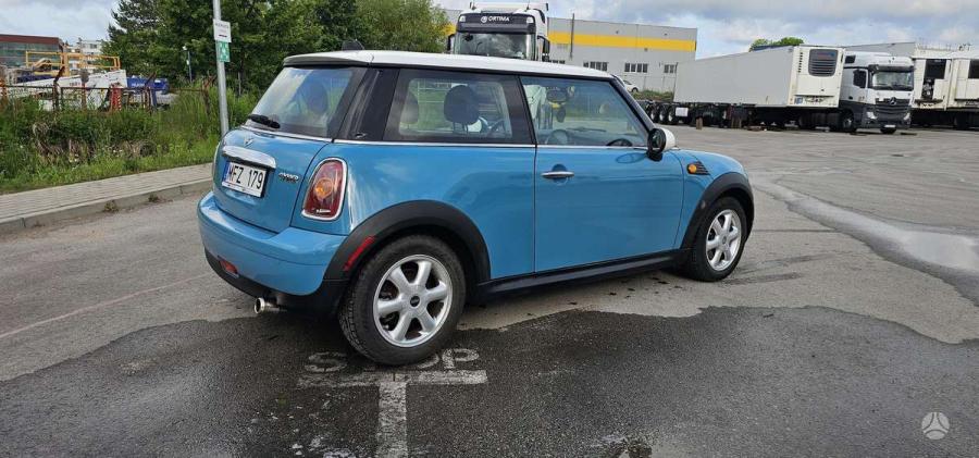 Zils MINI Cooper 2008 Klaipėda, ar dzinēja tilpumu 1.60 L un nobraukumu 121 tūkst. km par 3500 €, foto 7 vietnē AUTOMOTO.COM.LV