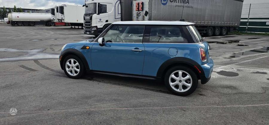 Zils MINI Cooper 2008 Klaipėda, ar dzinēja tilpumu 1.60 L un nobraukumu 121 tūkst. km par 3500 €, foto 8 vietnē AUTOMOTO.COM.LV
