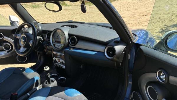 Blue MINI Cooper 2008 in Klaipeda, with an engine capacity of 1.60 L and mileage of 174 thousand km for 4300 €, photo 8 on AUTOMOTO.COM.LV