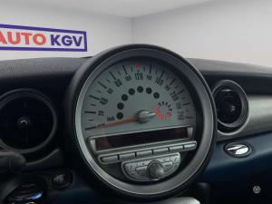 Blue MINI Cooper 2008 in Klaipeda, with an engine capacity of 1.60 L and mileage of 174 thousand km for 4499 €, photo 18 on AUTOMOTO.COM.LV