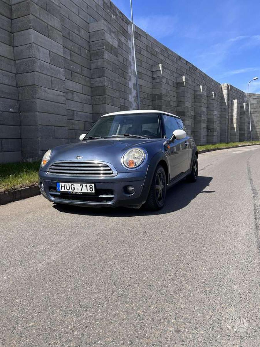 Blue MINI Cooper 2009 in Klaipeda, with an engine capacity of 1.60 L and mileage of 180 thousand km for 1600 €, photo 1 on AUTOMOTO.COM.LV