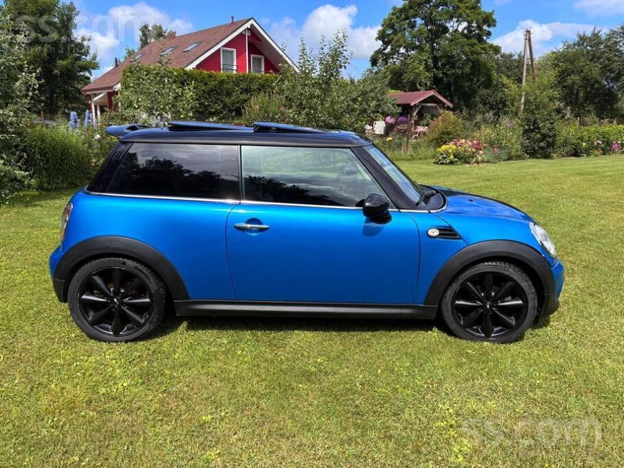 Zils MINI Cooper 2011 Rīga, ar dzinēja tilpumu 1.60 L un nobraukumu 217 tūkst. km par 4250 €, foto 3 vietnē AUTOMOTO.COM.LV