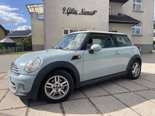 Blue MINI Cooper 2011 in Alytus, with an engine capacity of 1.56 L and mileage of 237 thousand km for 3250 €, photo 5 on AUTOMOTO.COM.LV