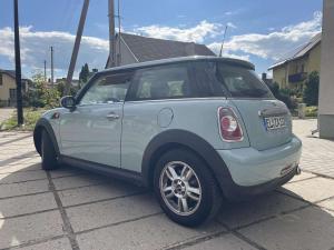 Blue MINI Cooper 2011 in Alytus, with an engine capacity of 1.56 L and mileage of 237 thousand km for 3250 €, photo 6 on AUTOMOTO.COM.LV