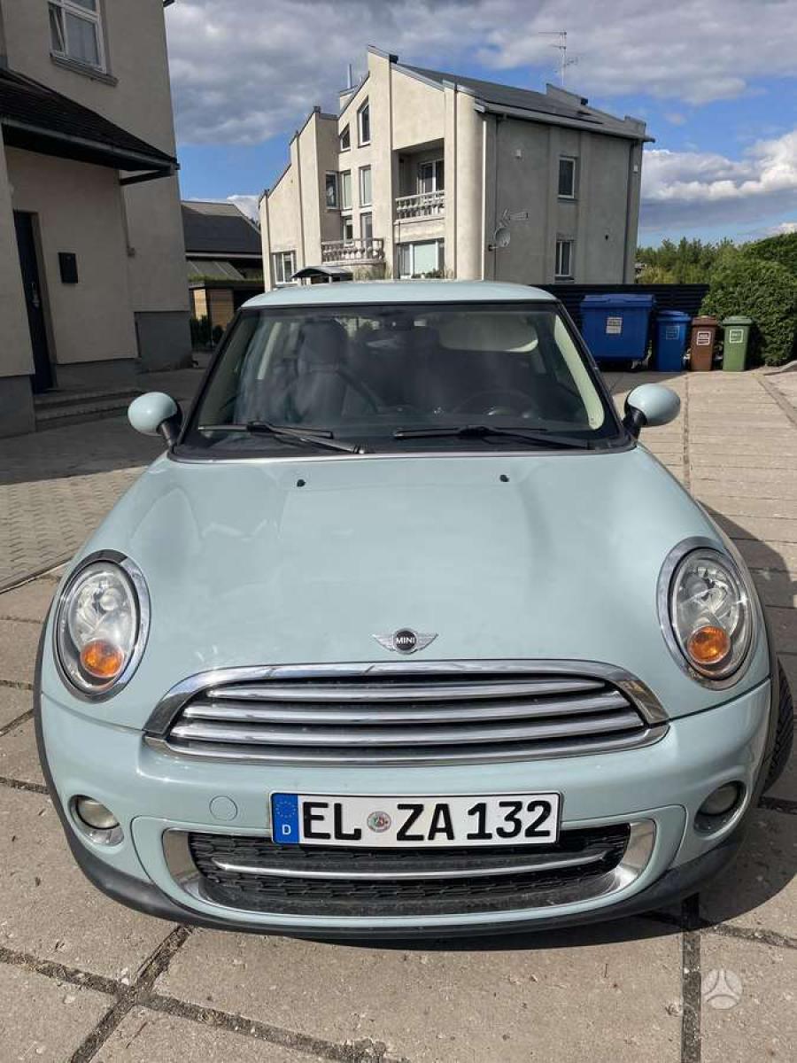 Blue MINI Cooper 2011 in Alytus, with an engine capacity of 1.56 L and mileage of 237 thousand km for 3250 €, photo 11 on AUTOMOTO.COM.LV
