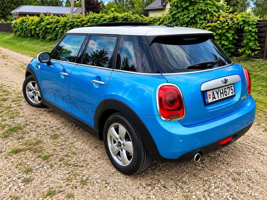Blue MINI Cooper 2015 in Vilnius, with an engine capacity of 1.50 L and mileage of 199 thousand km for 9490 €, photo 4 on AUTOMOTO.COM.LV