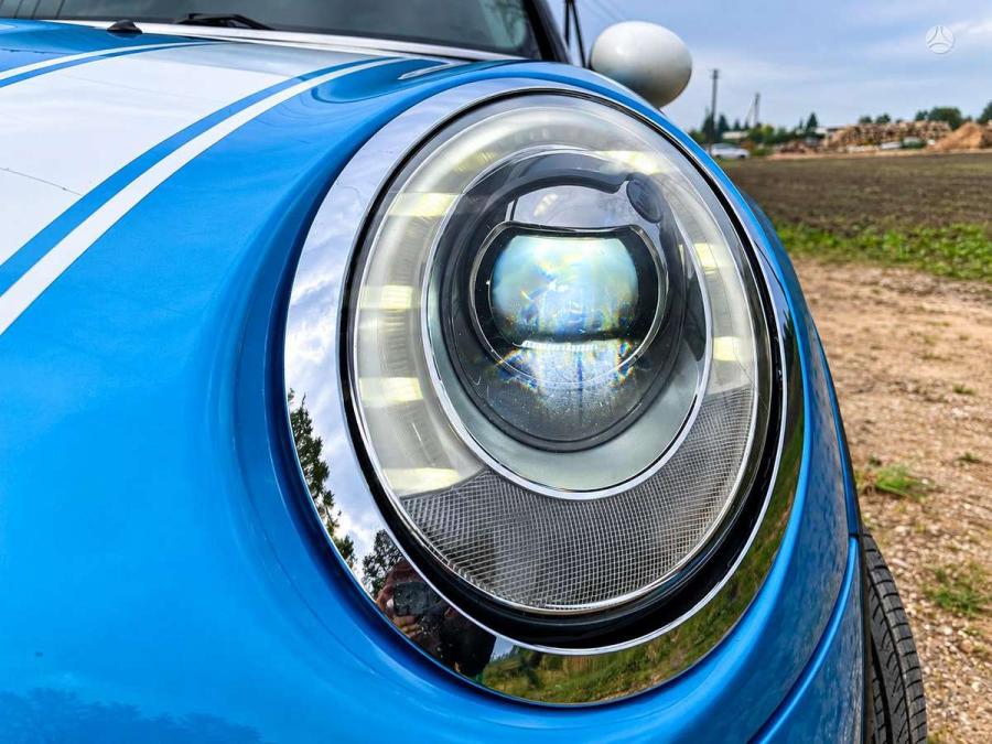 Blue MINI Cooper 2015 in Vilnius, with an engine capacity of 1.50 L and mileage of 199 thousand km for 9490 €, photo 9 on AUTOMOTO.COM.LV
