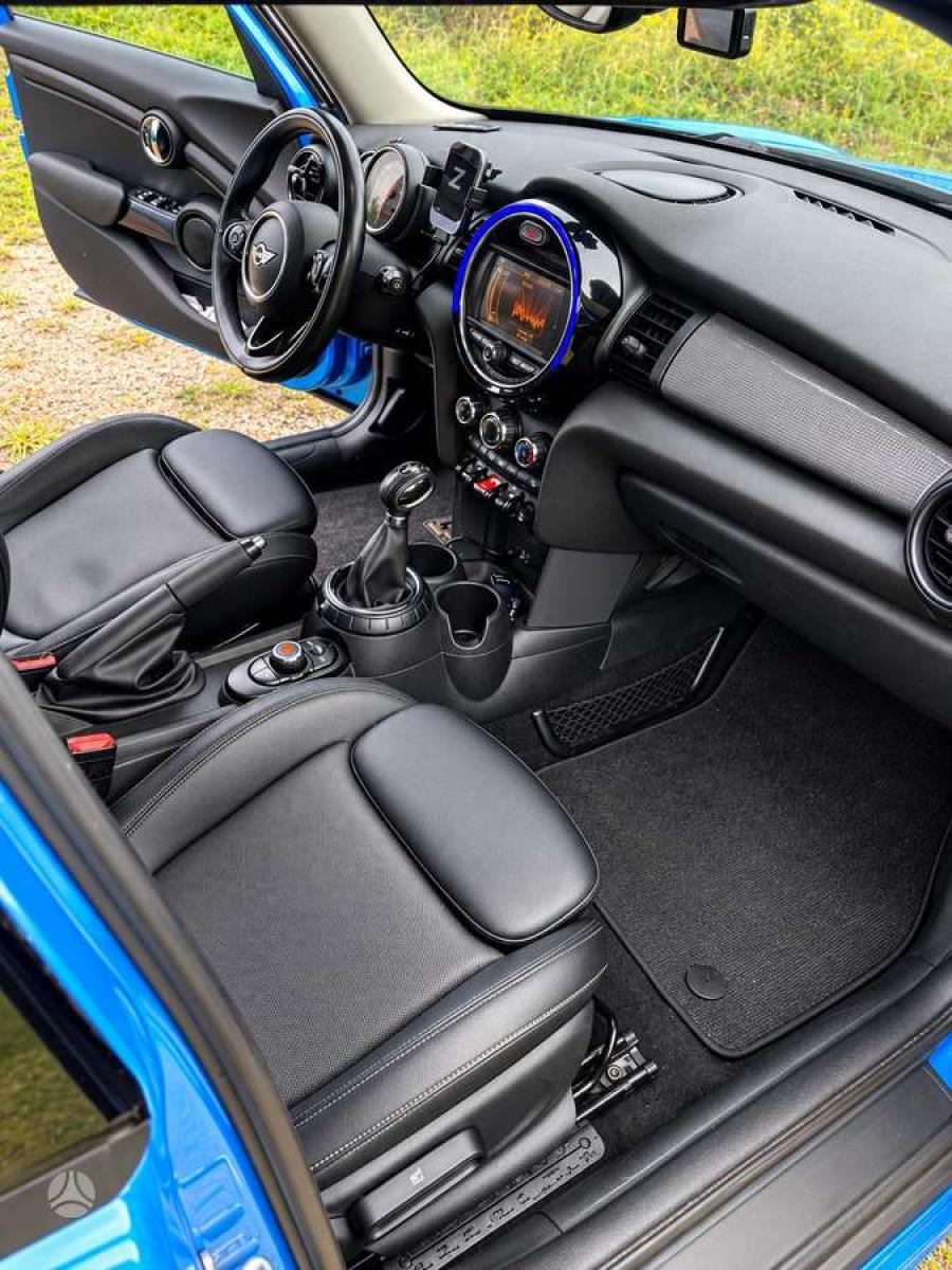 Blue MINI Cooper 2015 in Vilnius, with an engine capacity of 1.50 L and mileage of 199 thousand km for 9490 €, photo 13 on AUTOMOTO.COM.LV