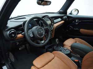 Blue MINI Cooper 2023 in Vilnius, with an engine capacity of 2.00 L and mileage of 11 thousand km for 34900 €, photo 11 on AUTOMOTO.COM.LV