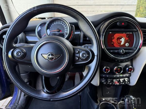 Blue MINI Cooper 2020 in Riga, with an engine capacity of 1.50 L and mileage of 55 thousand km for 15200 €, photo 7 on AUTOMOTO.COM.LV