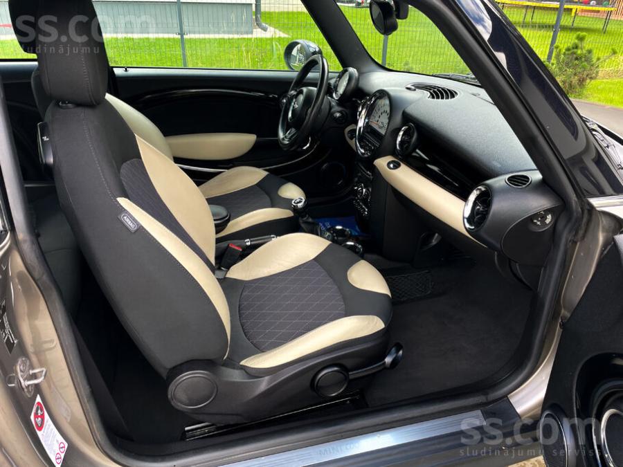 Brūns MINI Cooper 2011 Jelgava, ar dzinēja tilpumu 1.60 L un nobraukumu 152 tūkst. km par 4996 €, foto 5 vietnē AUTOMOTO.COM.LV