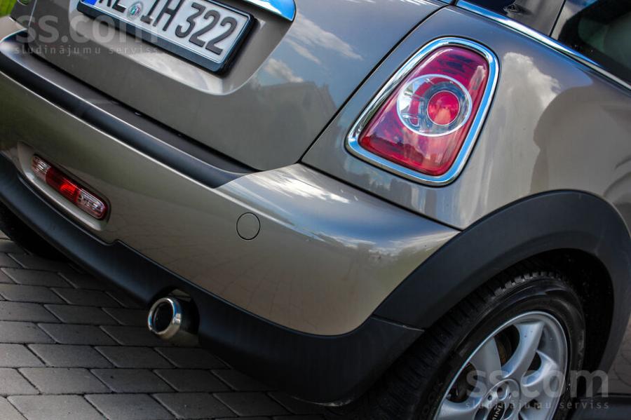 Brūns MINI Cooper 2011 Jelgava, ar dzinēja tilpumu 1.60 L un nobraukumu 152 tūkst. km par 4996 €, foto 20 vietnē AUTOMOTO.COM.LV